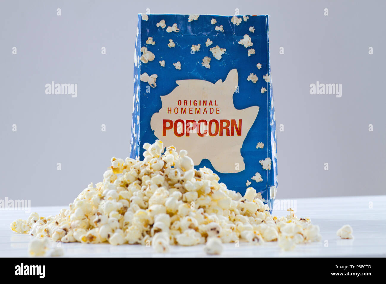 Crunchy popcorn hi-res stock photography and images - Alamy