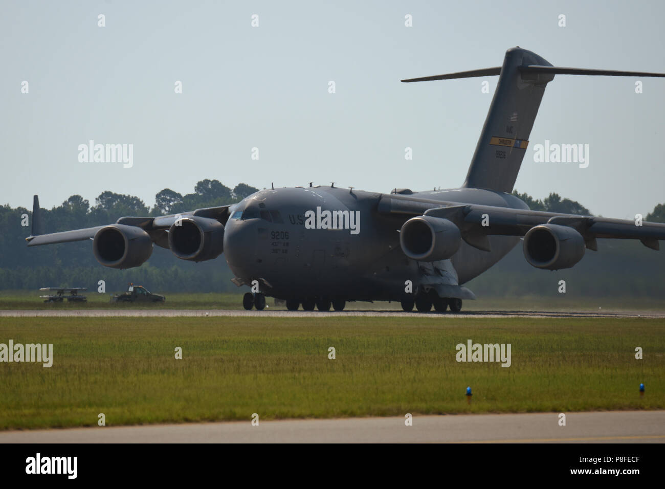 A c 17 globemaster iii from charleston air force base hi-res stock ...