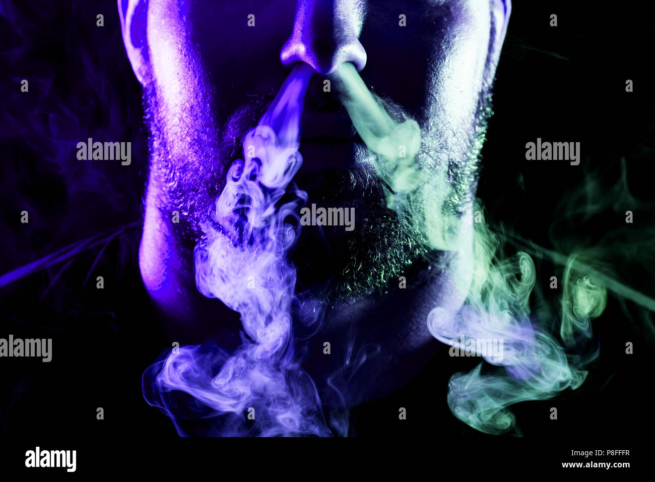 Vaping man silhouette hi-res stock photography and images - Alamy