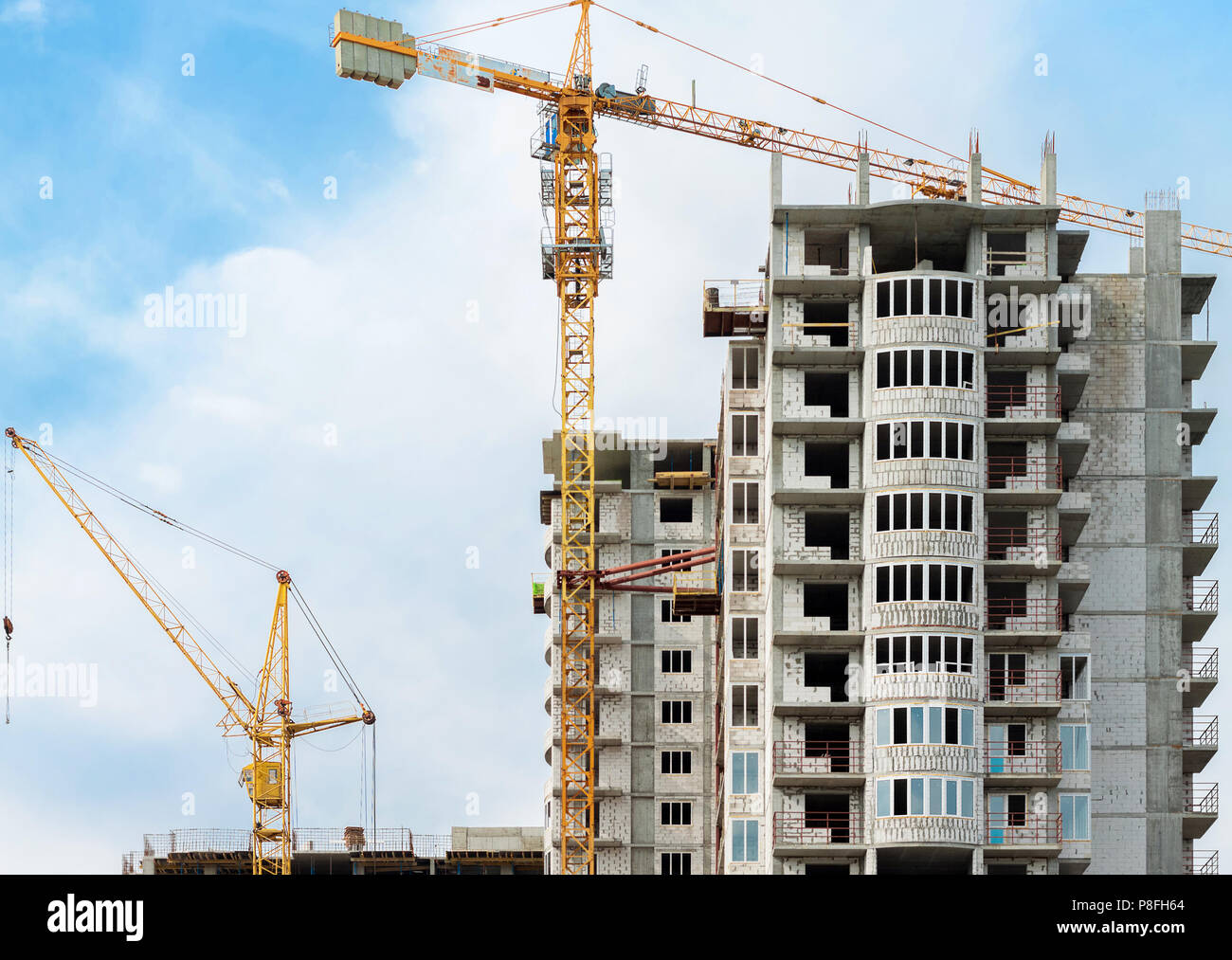 construction of a modern panel house. Kiev, Ukraine Stock Photo - Alamy