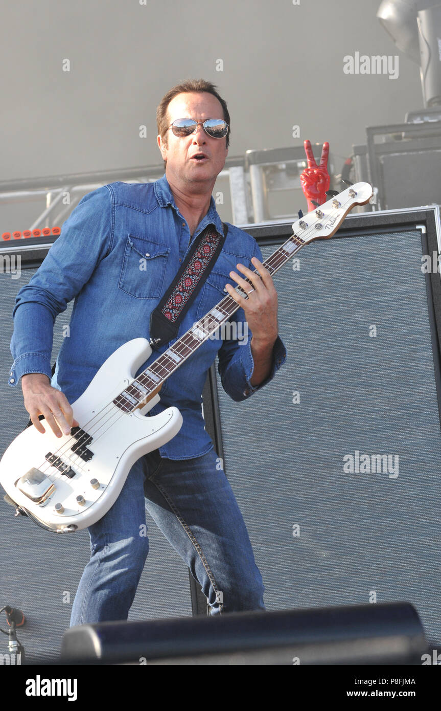 Robert deleo hi-res stock photography and images - Alamy