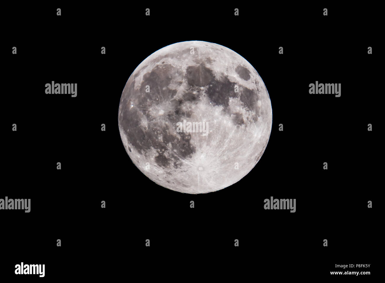 Full moon in paris hi-res stock photography and images - Alamy