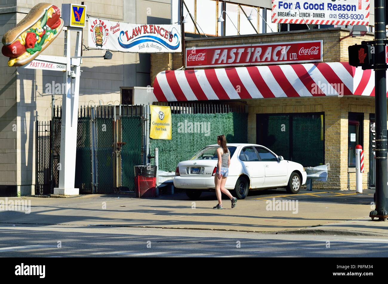 Hot dog stands hi-res stock photography and images - Alamy