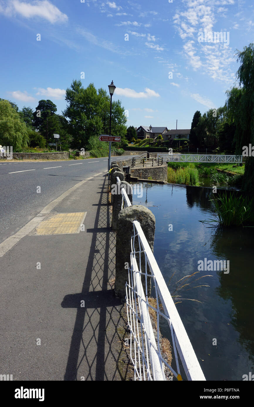 Crakehall Village Yorkshire Dales England Fence Walk and Bridge Stock ...