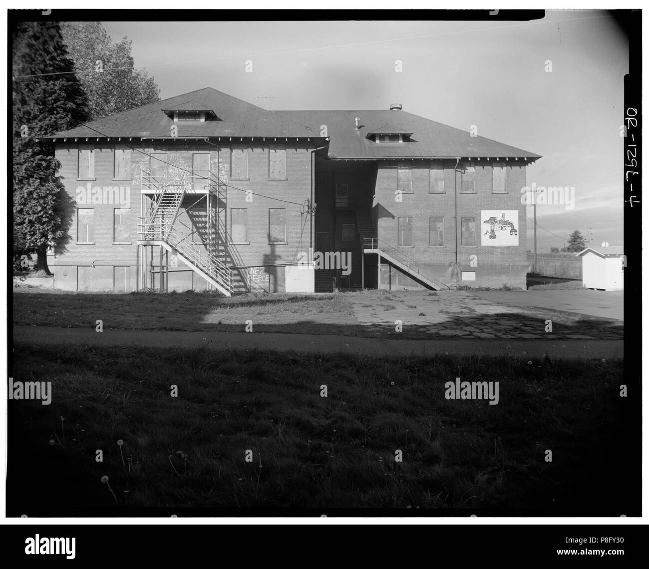 Chemawa indian school hi-res stock photography and images - Alamy