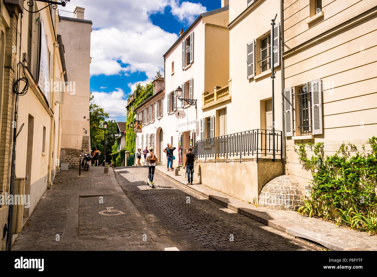 The cobblestone streets of Montmartre in Paris, France Stock Photo - Alamy