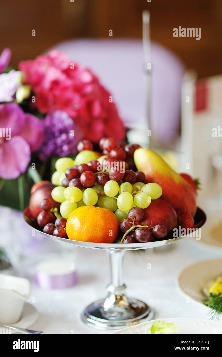 Table setting fruits wedding reception hi-res stock photography and ...