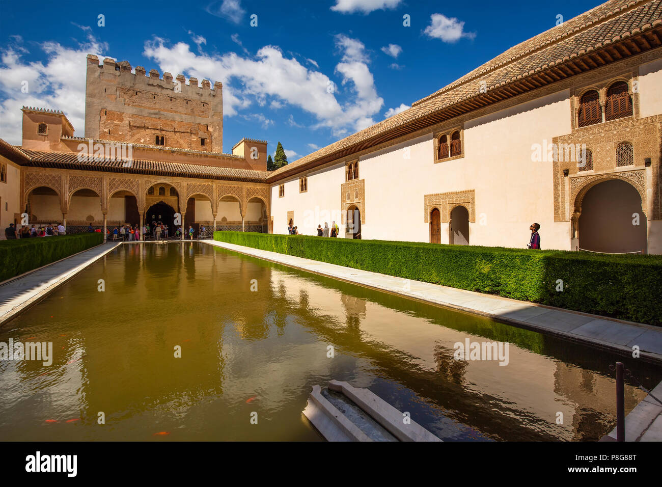 Patio de los Arrayanes. Courtyard of the Myrtles, Comares Palace ...