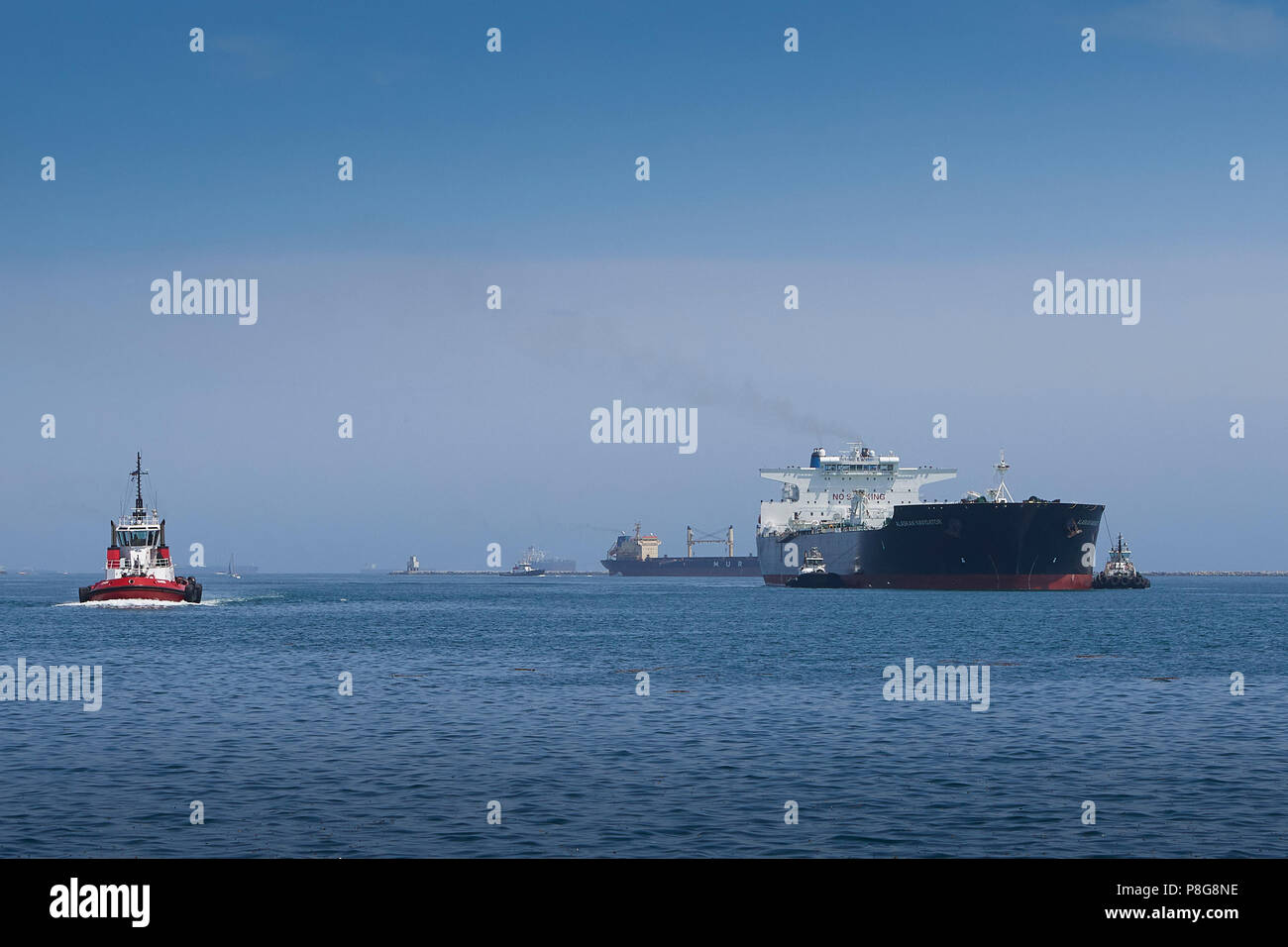 Supertanker hi-res stock photography and images - Alamy