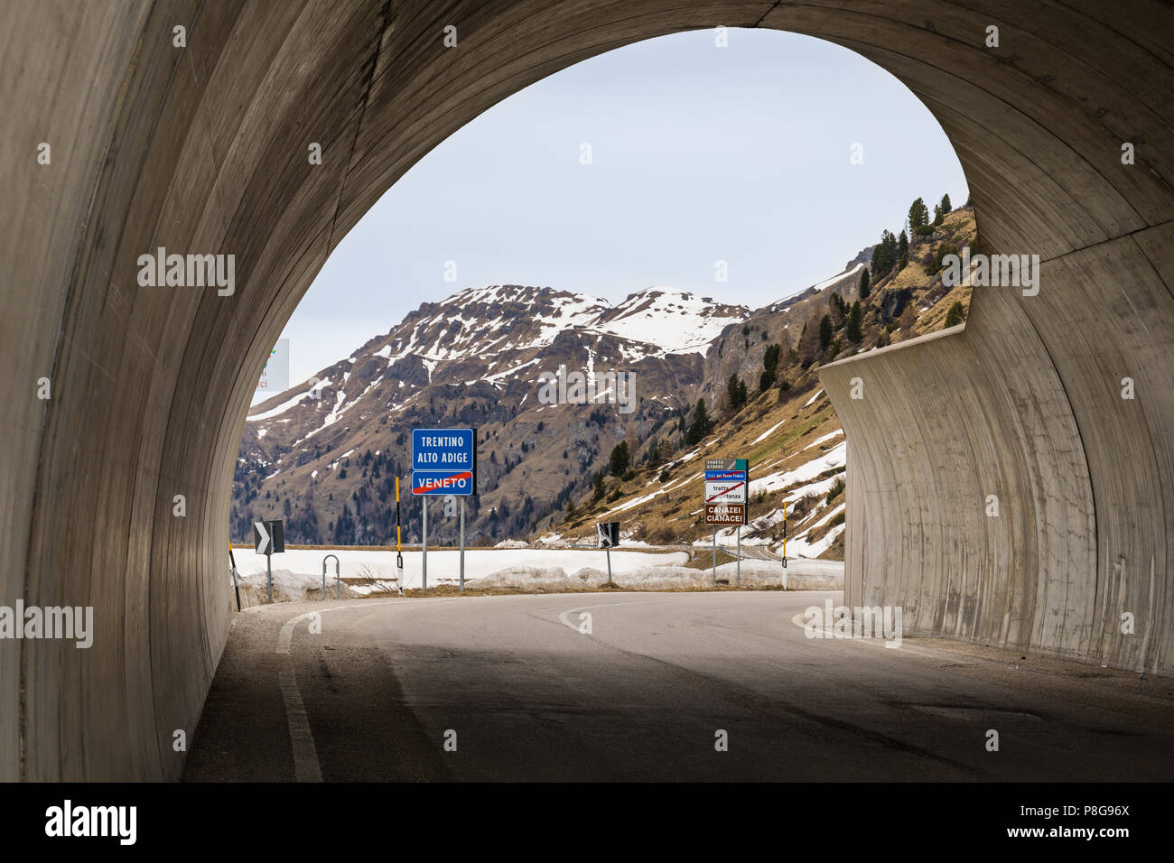 Pass fedaia hi-res stock photography and images - Alamy