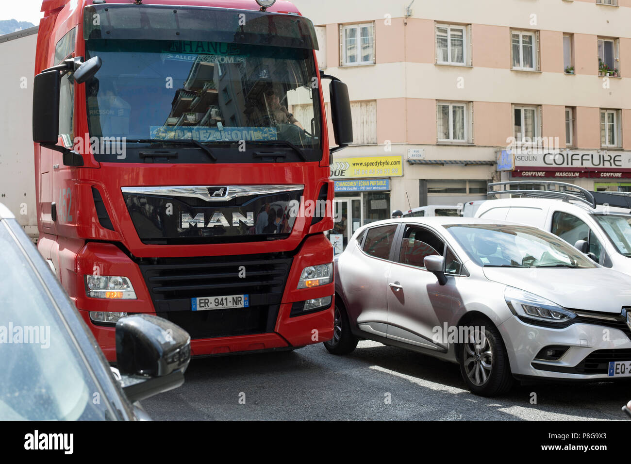 Large lorry hi-res stock photography and images - Alamy