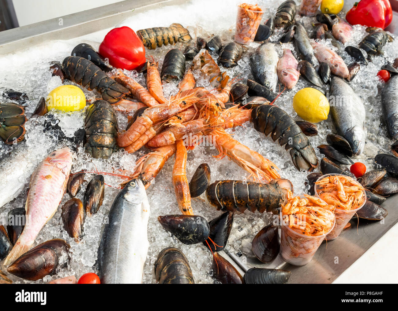 counter with seafood shrimp and crawfish with fish Stock Photo - Alamy