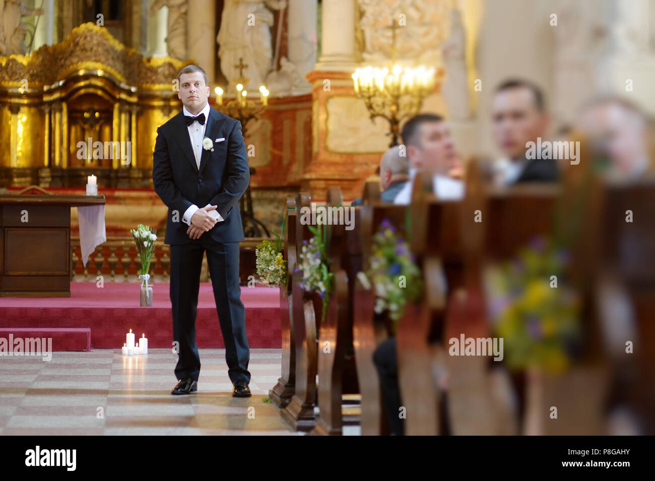 Waiting for the bride hi-res stock photography and images - Alamy