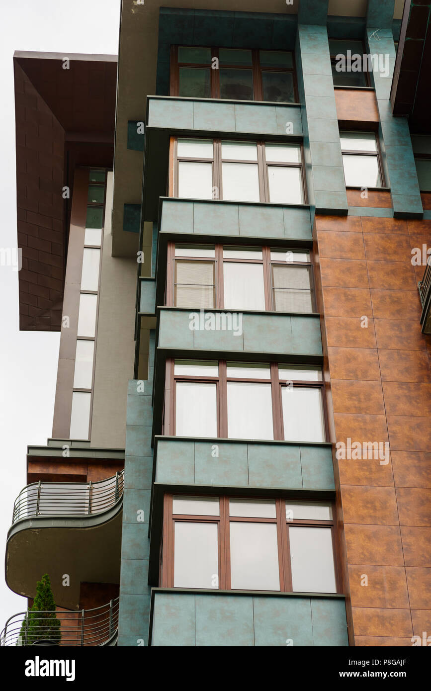 Element of a modern multi-storey building Stock Photo - Alamy