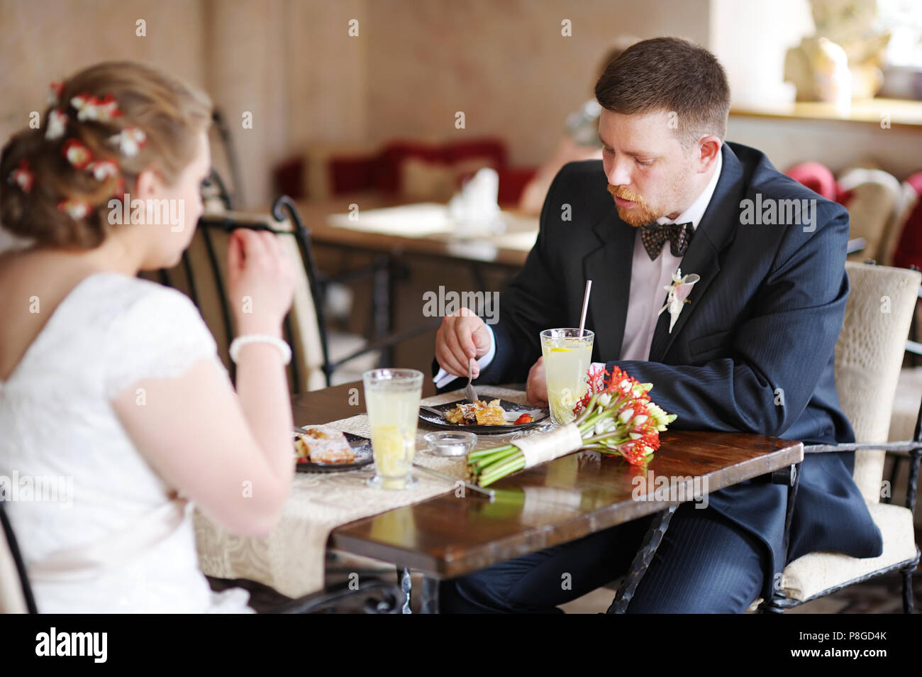 Eating a dessert hi-res stock photography and images - Alamy