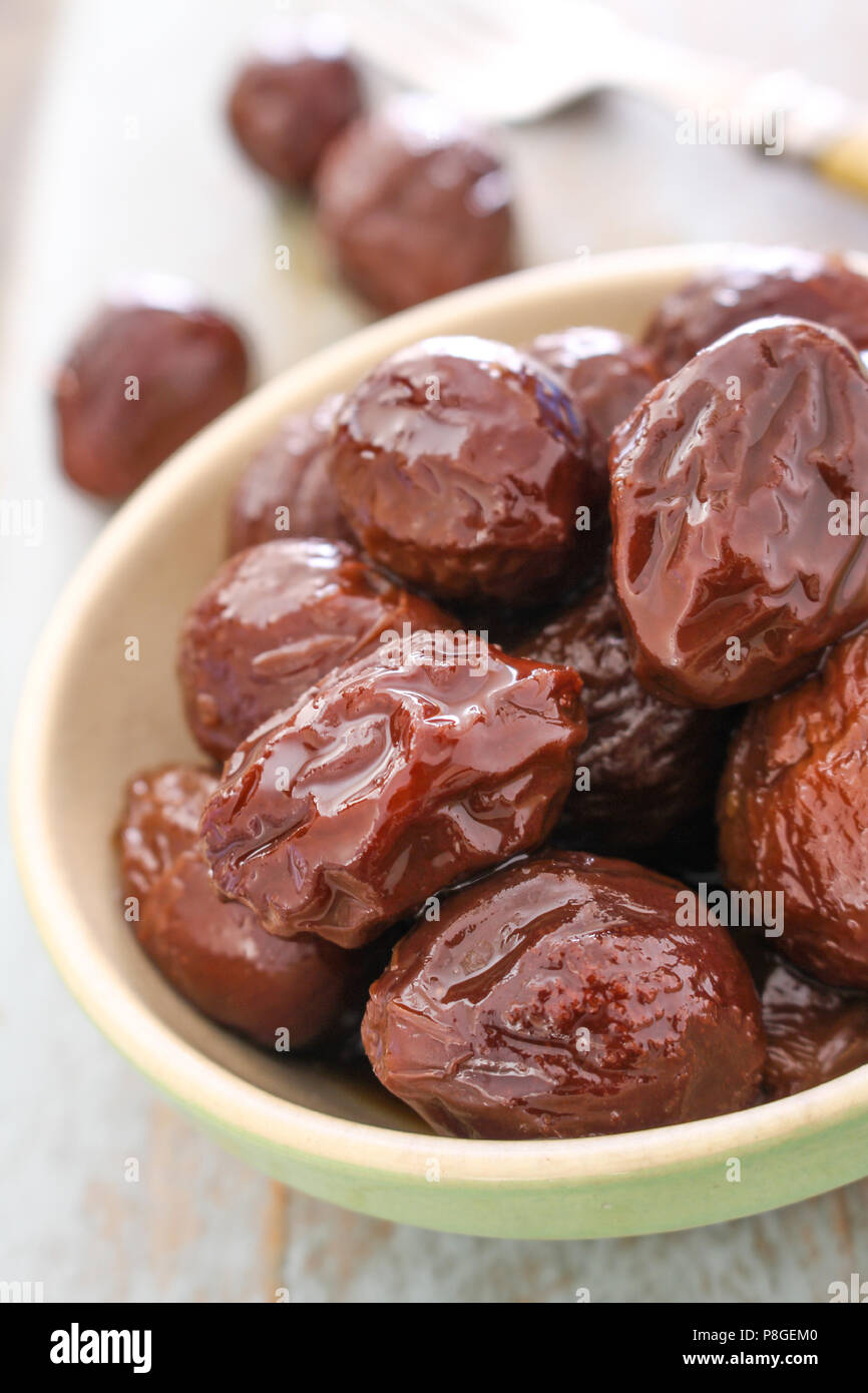 Prunes dried plums prunus domestica hi-res stock photography and images ...
