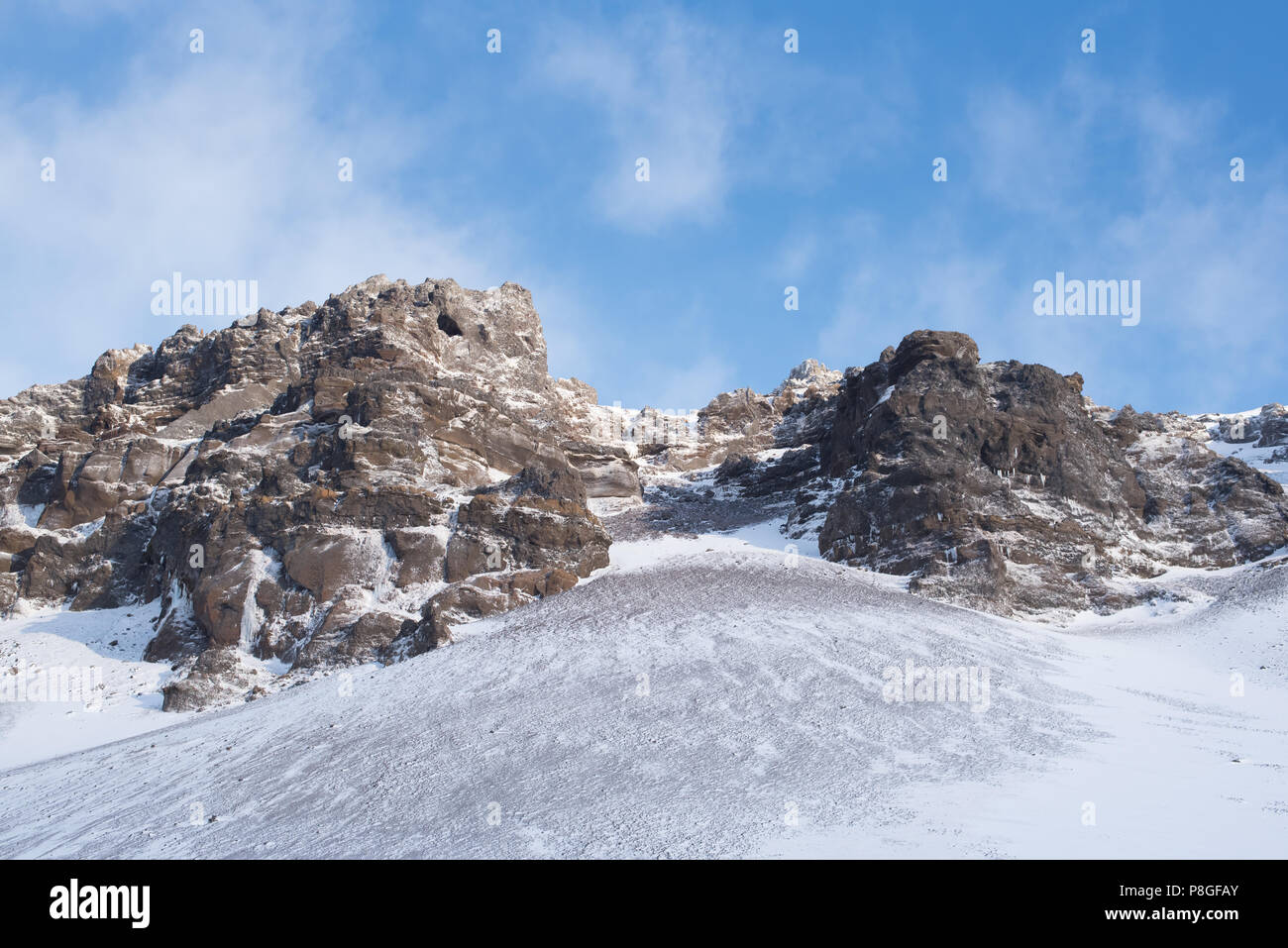 Two hills hi-res stock photography and images - Alamy