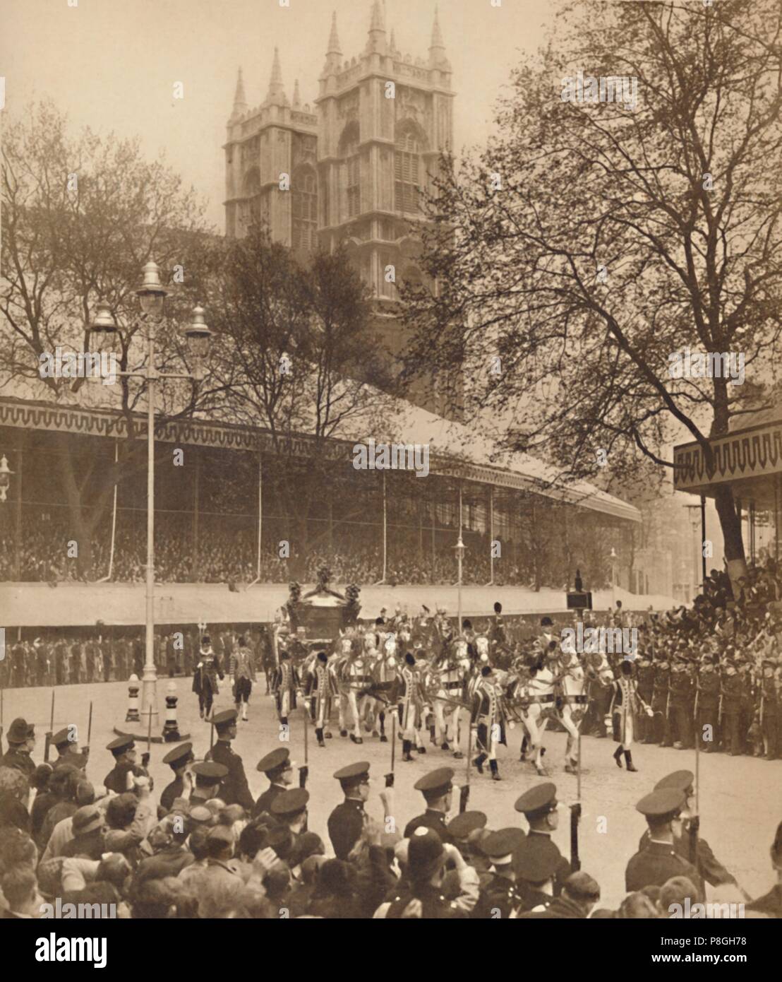 Queen elizabeth i coronation portrait hi-res stock photography and ...