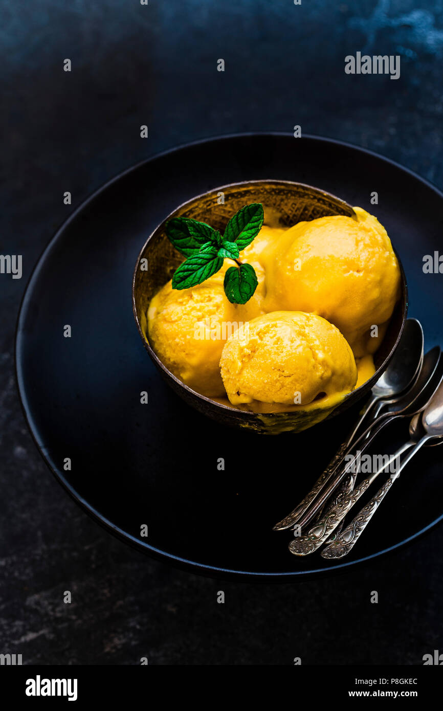 Chilli ice cream hi-res stock photography and images - Alamy