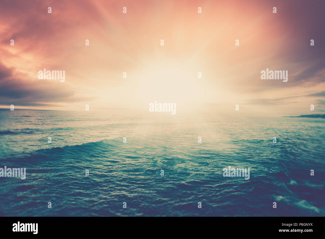 Soft tone sunset hi-res stock photography and images - Alamy