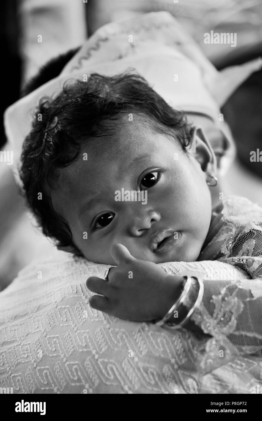 Balinese boy in traditional clothing hi-res stock photography and ...
