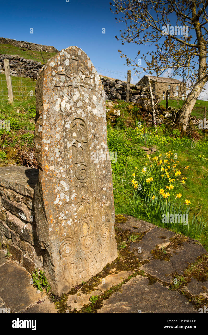 Carving name stone hi-res stock photography and images - Alamy