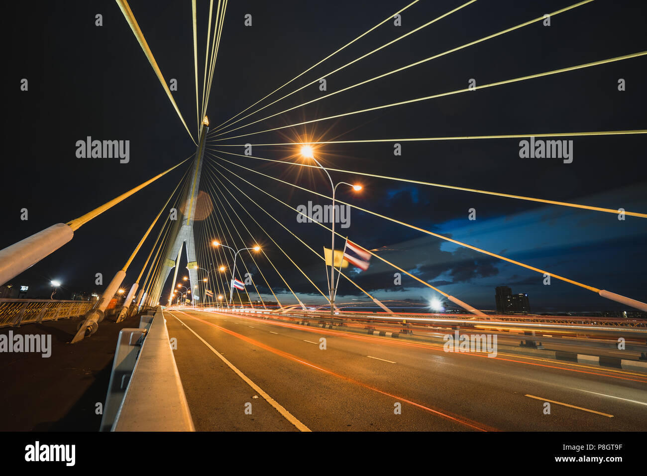 Rama 8 bridge hi-res stock photography and images - Alamy