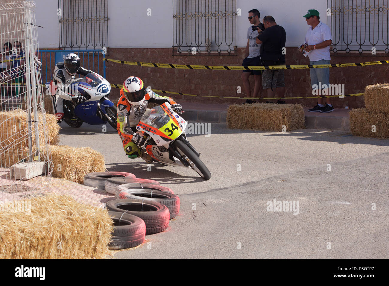 Circuito popular hi-res stock photography and images - Alamy