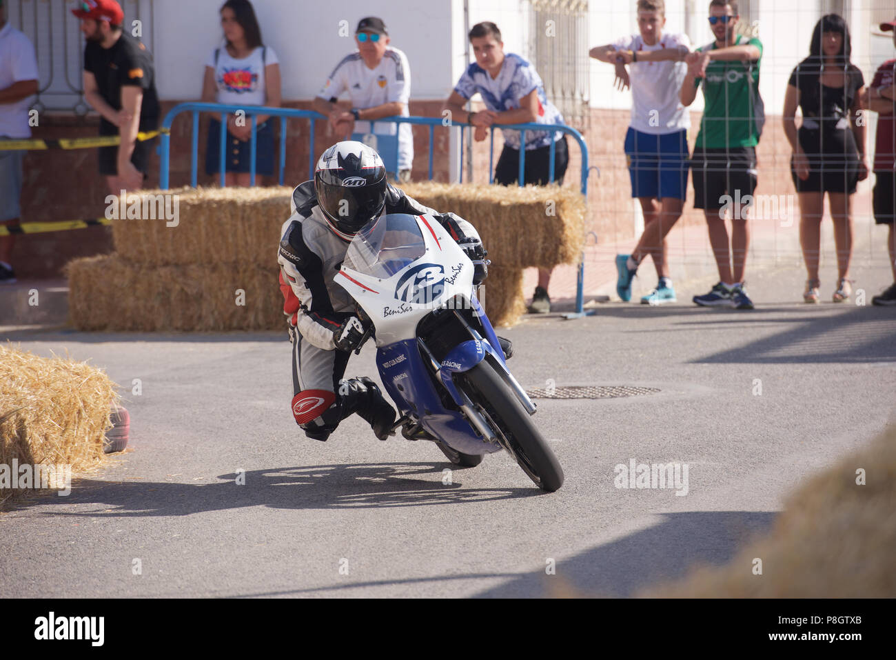 Circuito popular hi-res stock photography and images - Alamy