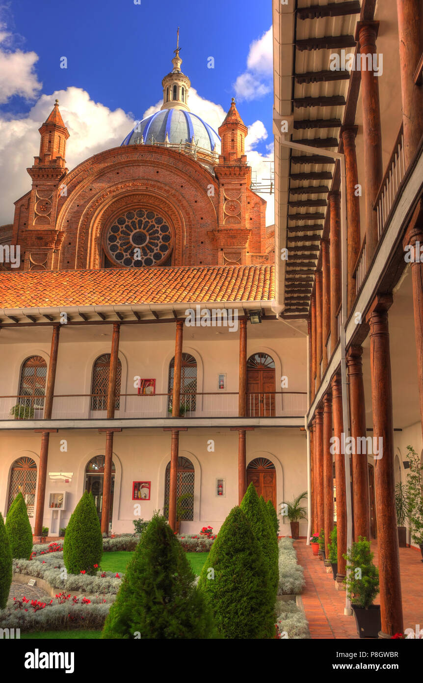 Ecuador cuenca history hi-res stock photography and images - Alamy