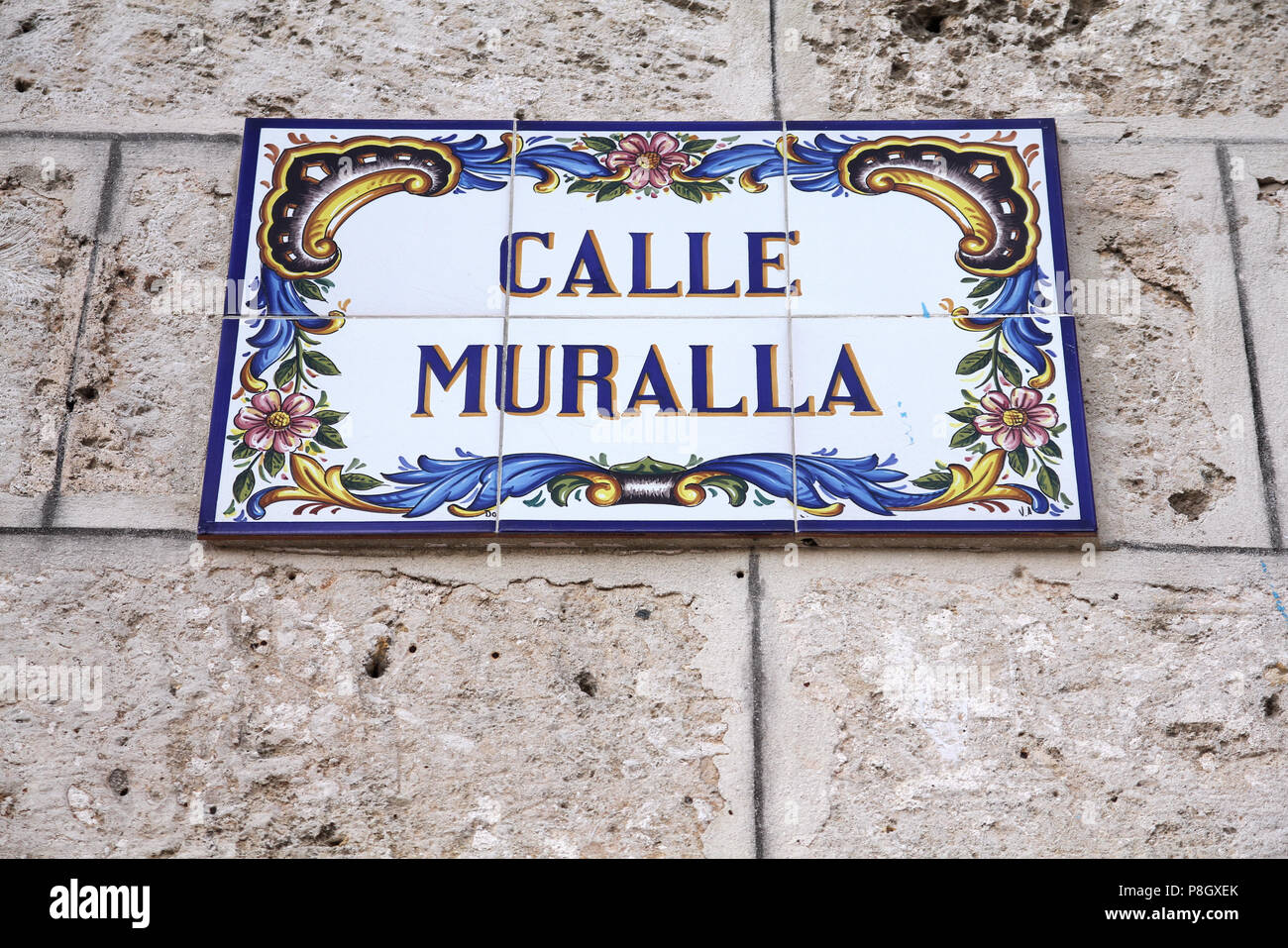 Havana, Cuba - ceramic street sign at Calle Muralla Stock Photo - Alamy