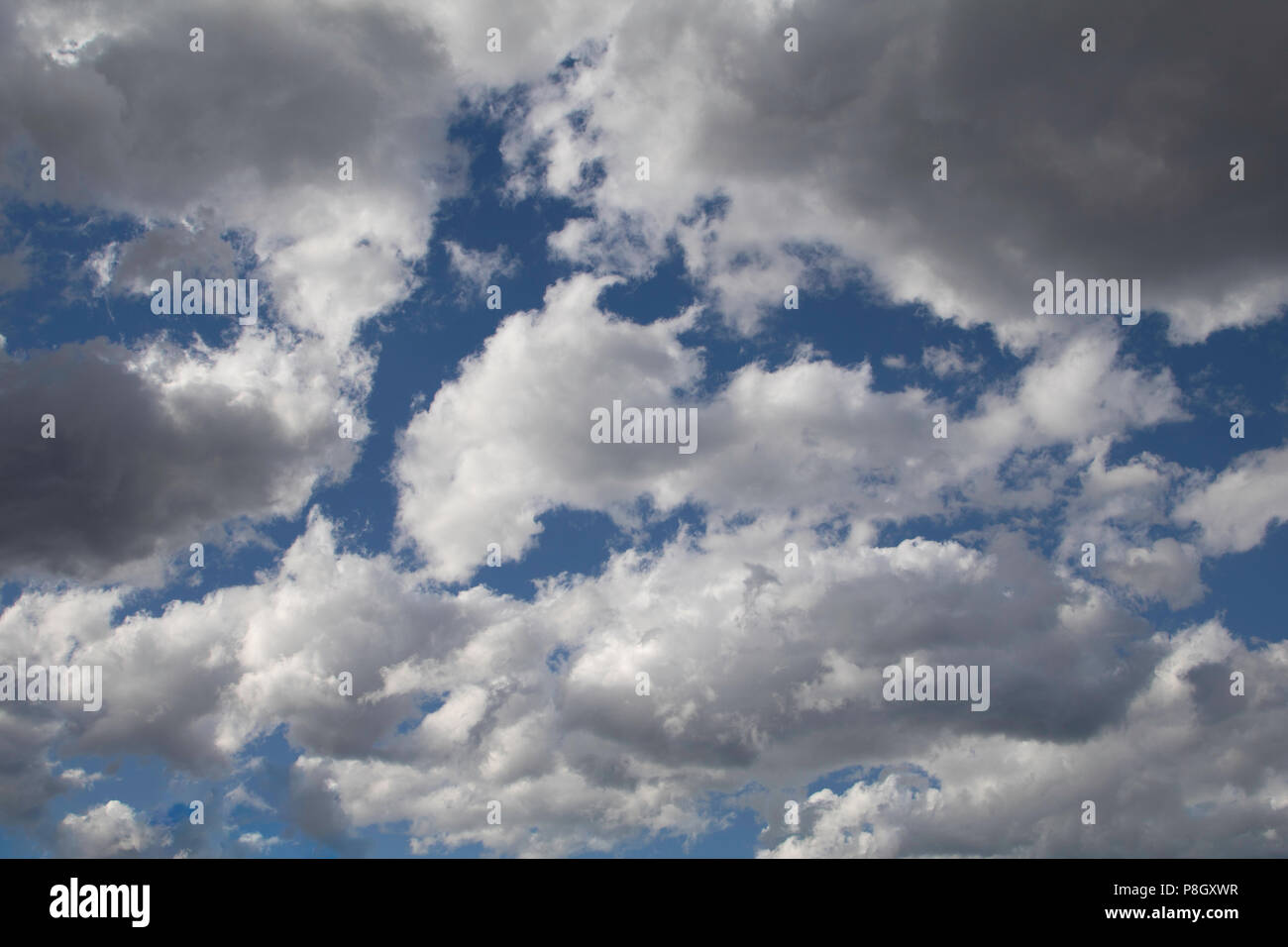 Cloudy sky on a windy day Stock Photo - Alamy