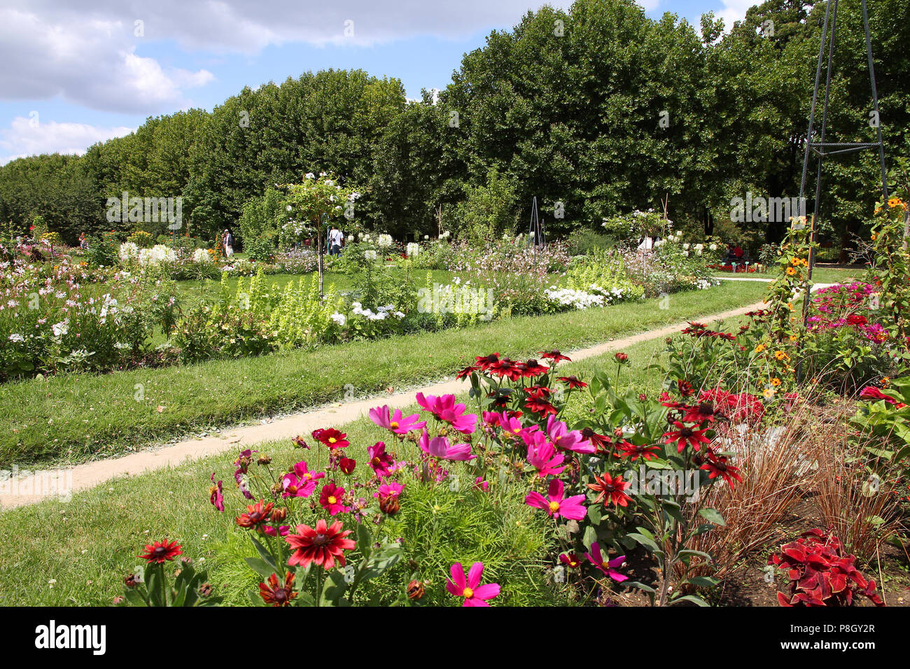 Paris, France. Garden of Plants (Jardin des Plantes Stock Photo - Alamy