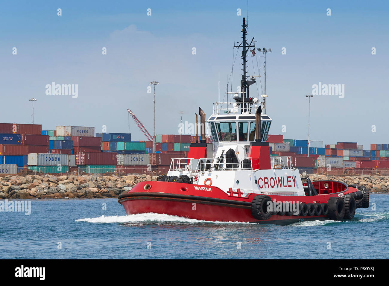Crowley Maritime Tractor Tug, MASTER, Under Way In The Port Of Long ...