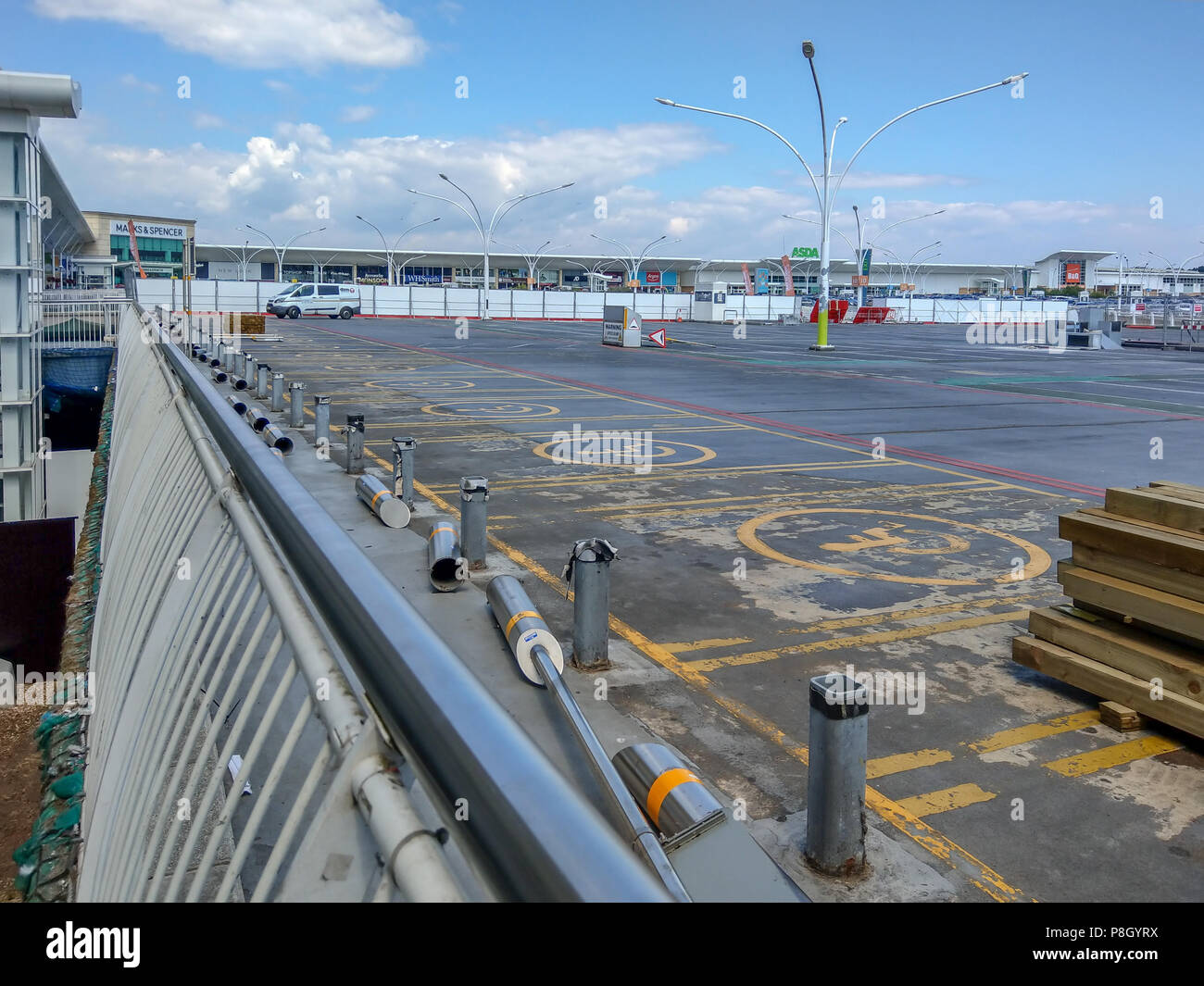 Castlepoint Shopping Park High Resolution Stock Photography and Images ...