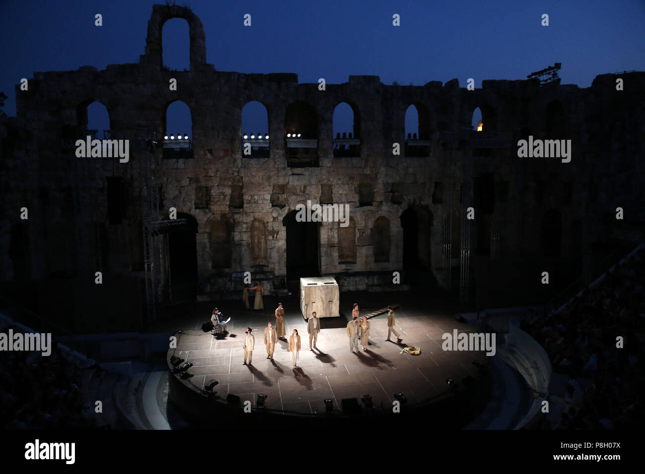 Greek actors hi-res stock photography and images - Alamy