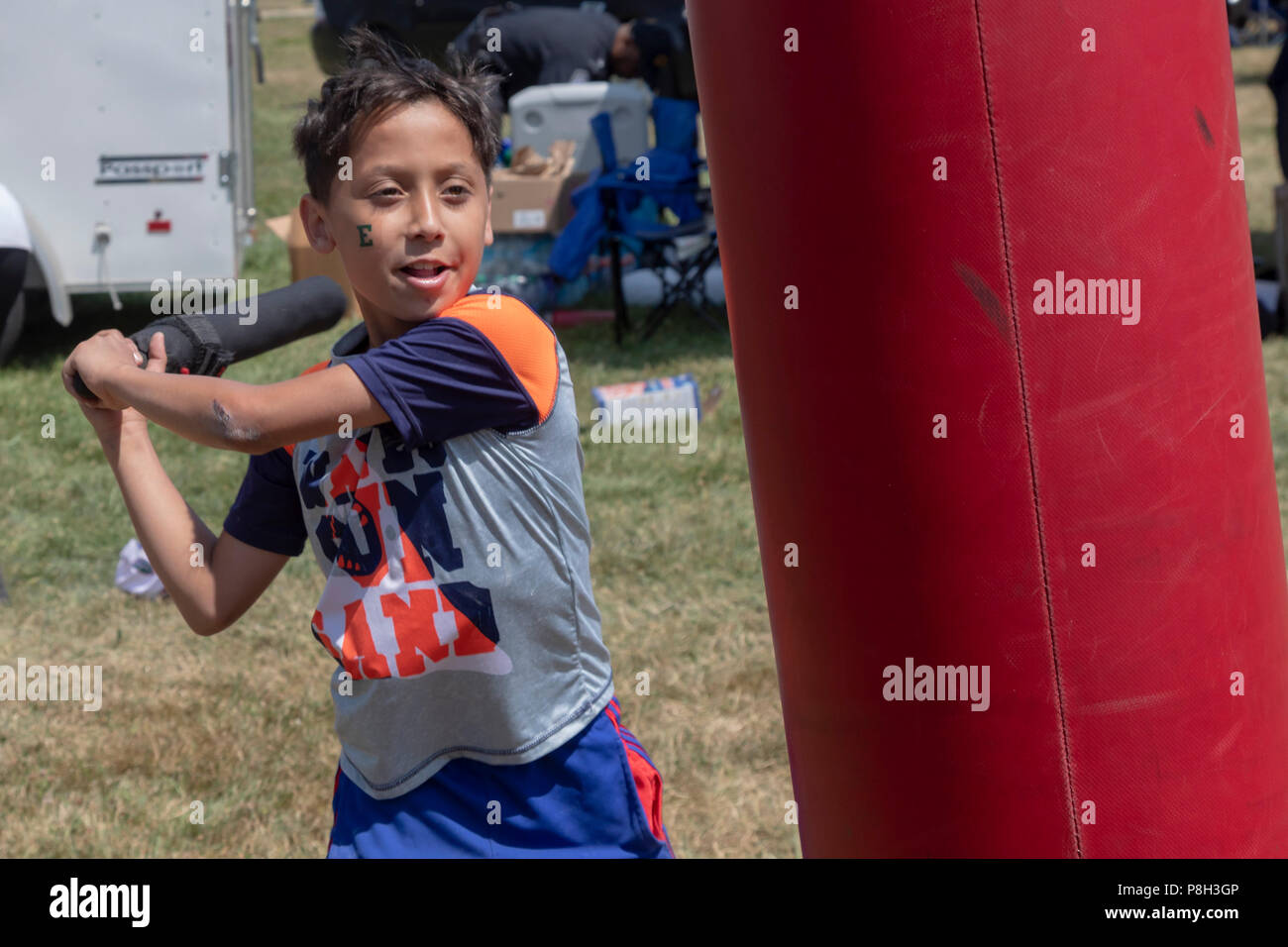Border police booth hi-res stock photography and images - Alamy