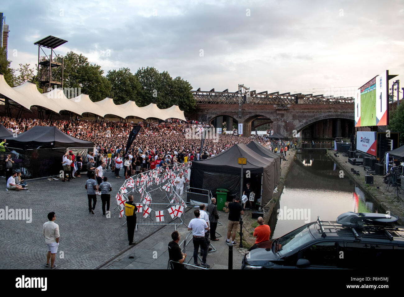 Castlefield bowl hi-res stock photography and images - Alamy