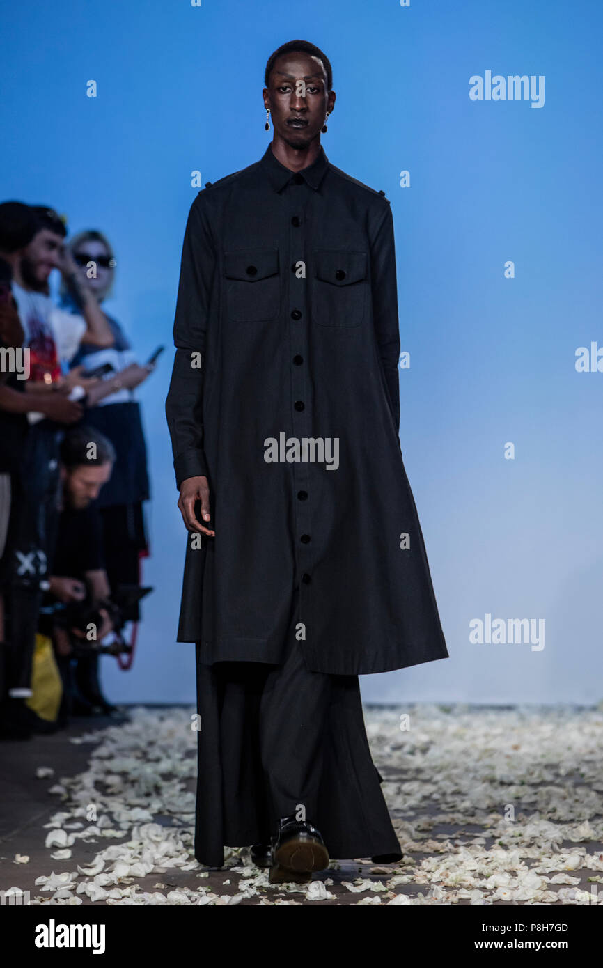New York, USA. 11th July, 2018. Kenneth Nicholson Spring Summer 2019 ...