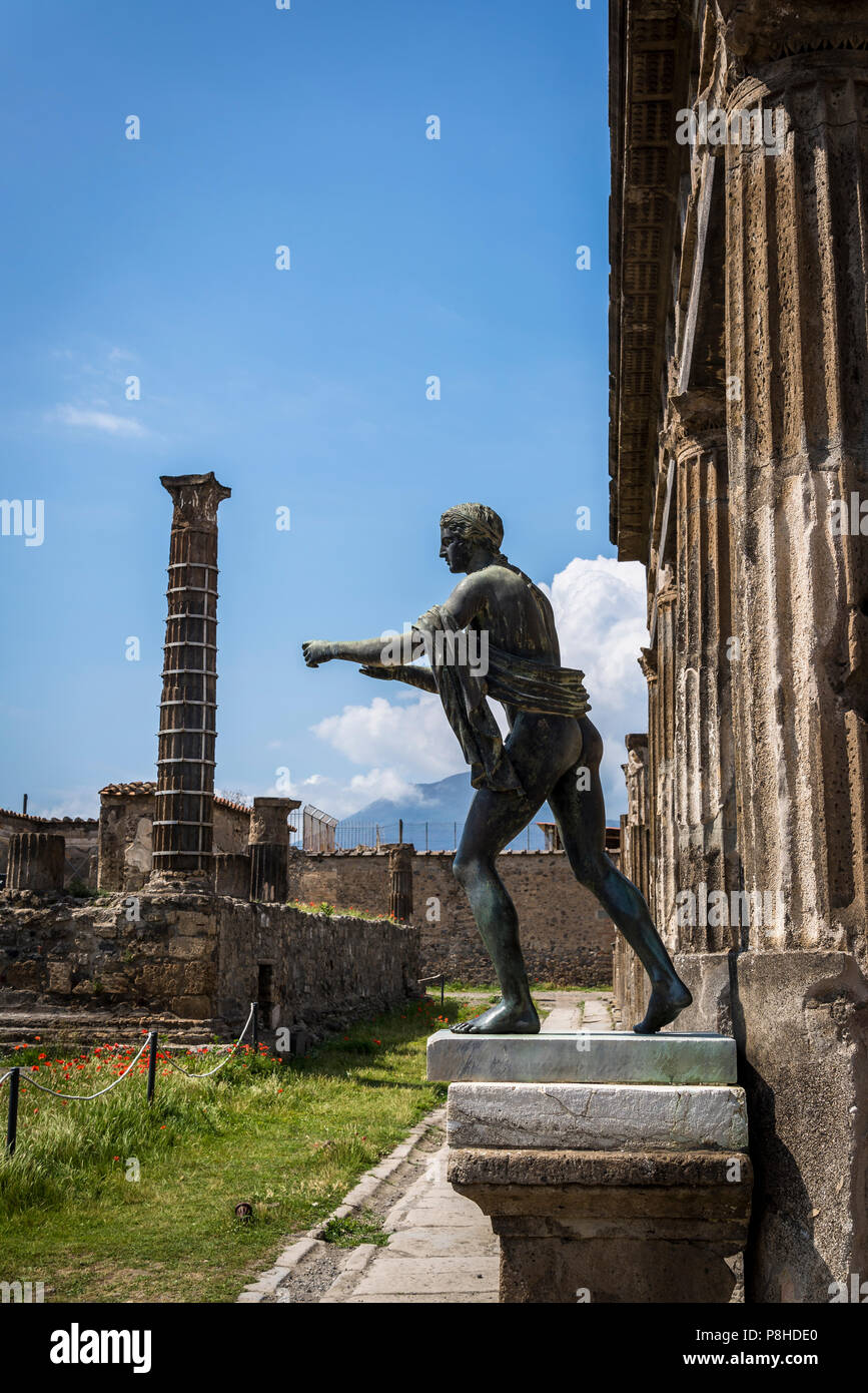 Pompeii, archeological site near Naples, Italy Stock Photo - Alamy