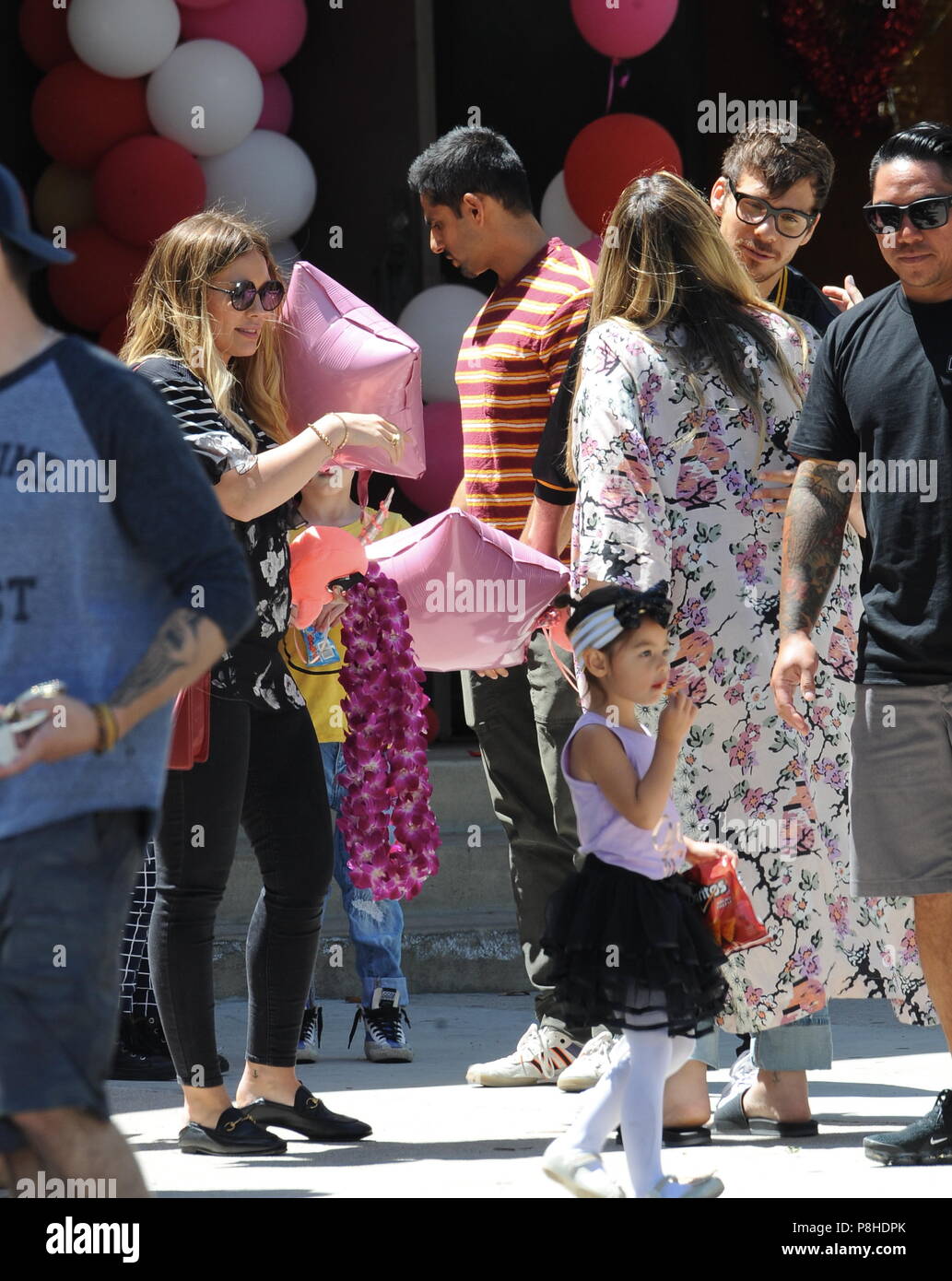 Haylie Duff spotted for the first time since giving birth to her 2nd ...