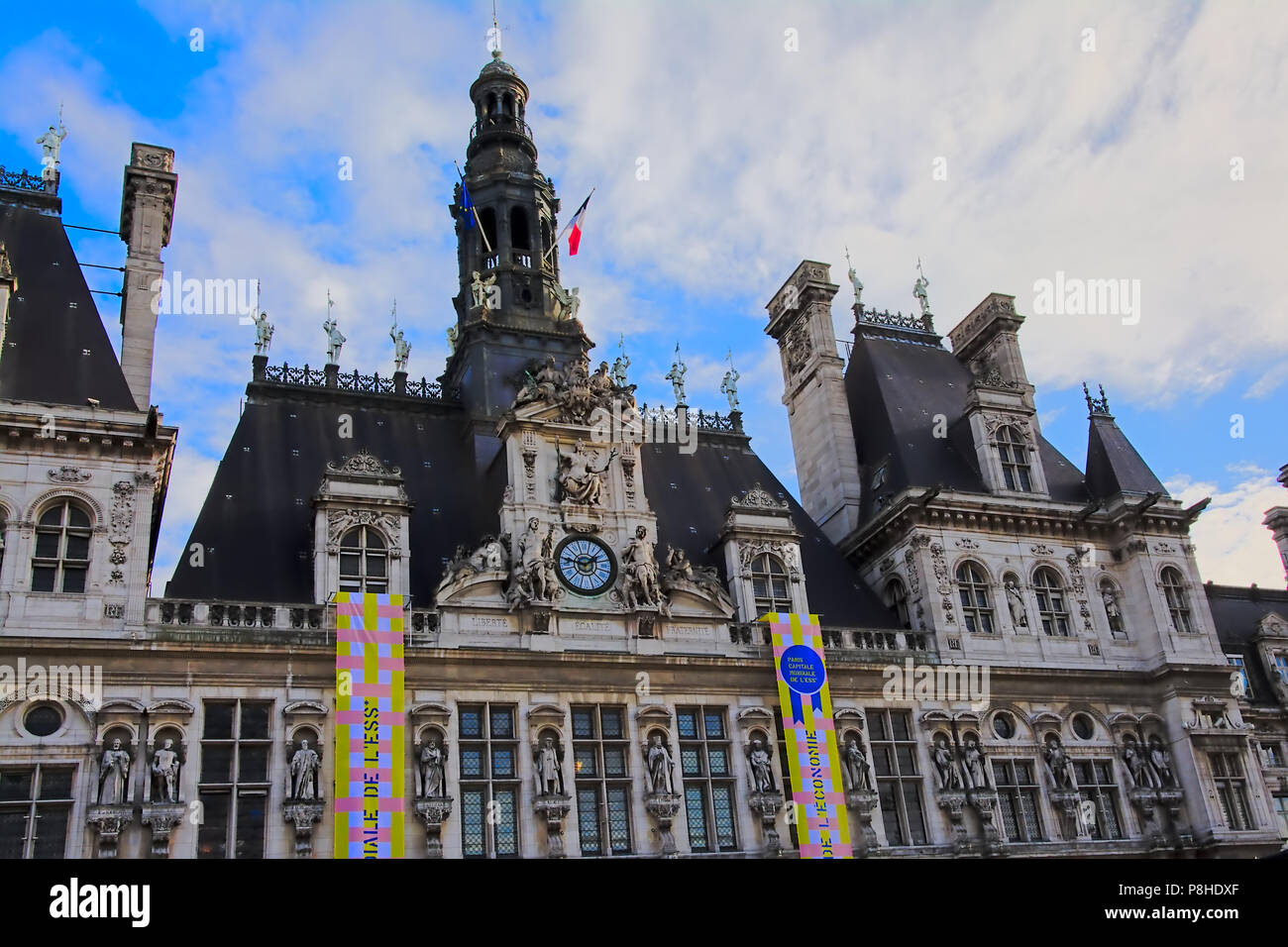 Detail of the facade of the City hall of Paris, France Stock Photo - Alamy