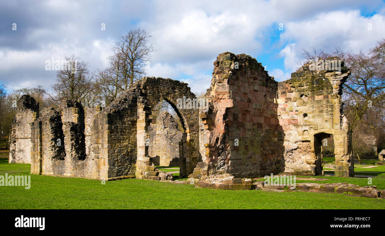 Dudley priory ruins hi-res stock photography and images - Alamy