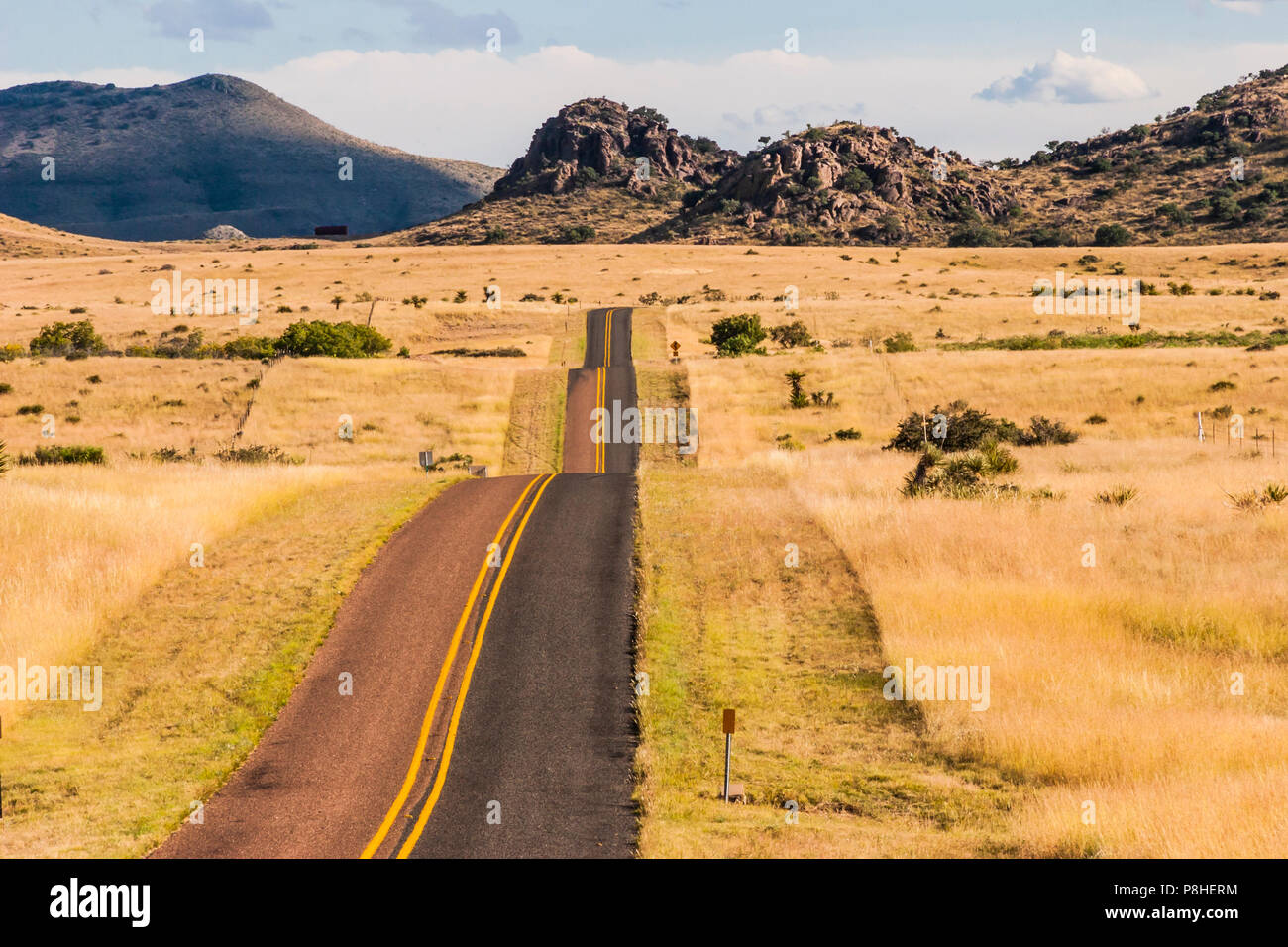 Texas highway 118 hi-res stock photography and images - Alamy