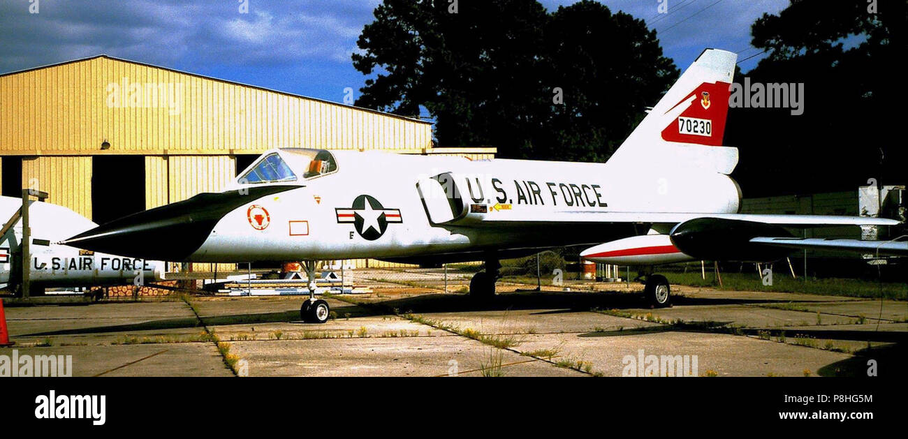 F 106 Delta Dart High Resolution Stock Photography and Images - Alamy