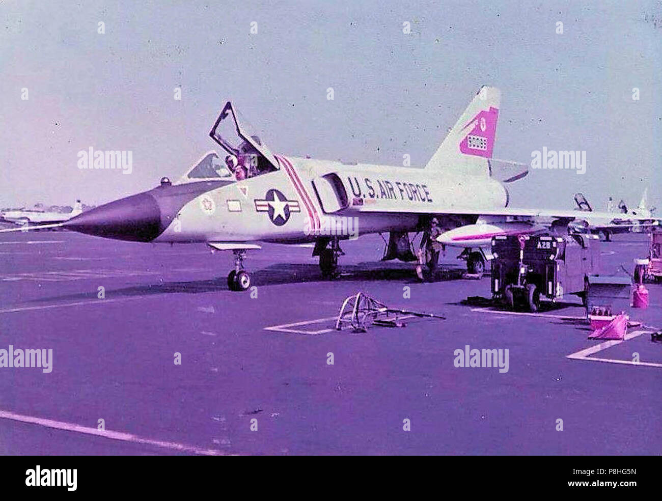 F 106 Delta Dart High Resolution Stock Photography and Images - Alamy