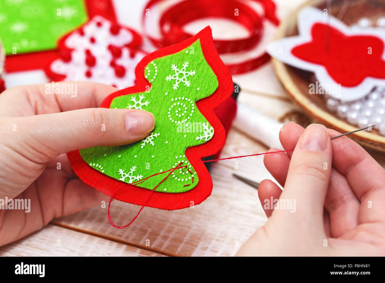 Fir tree crafts hi-res stock photography and images - Alamy