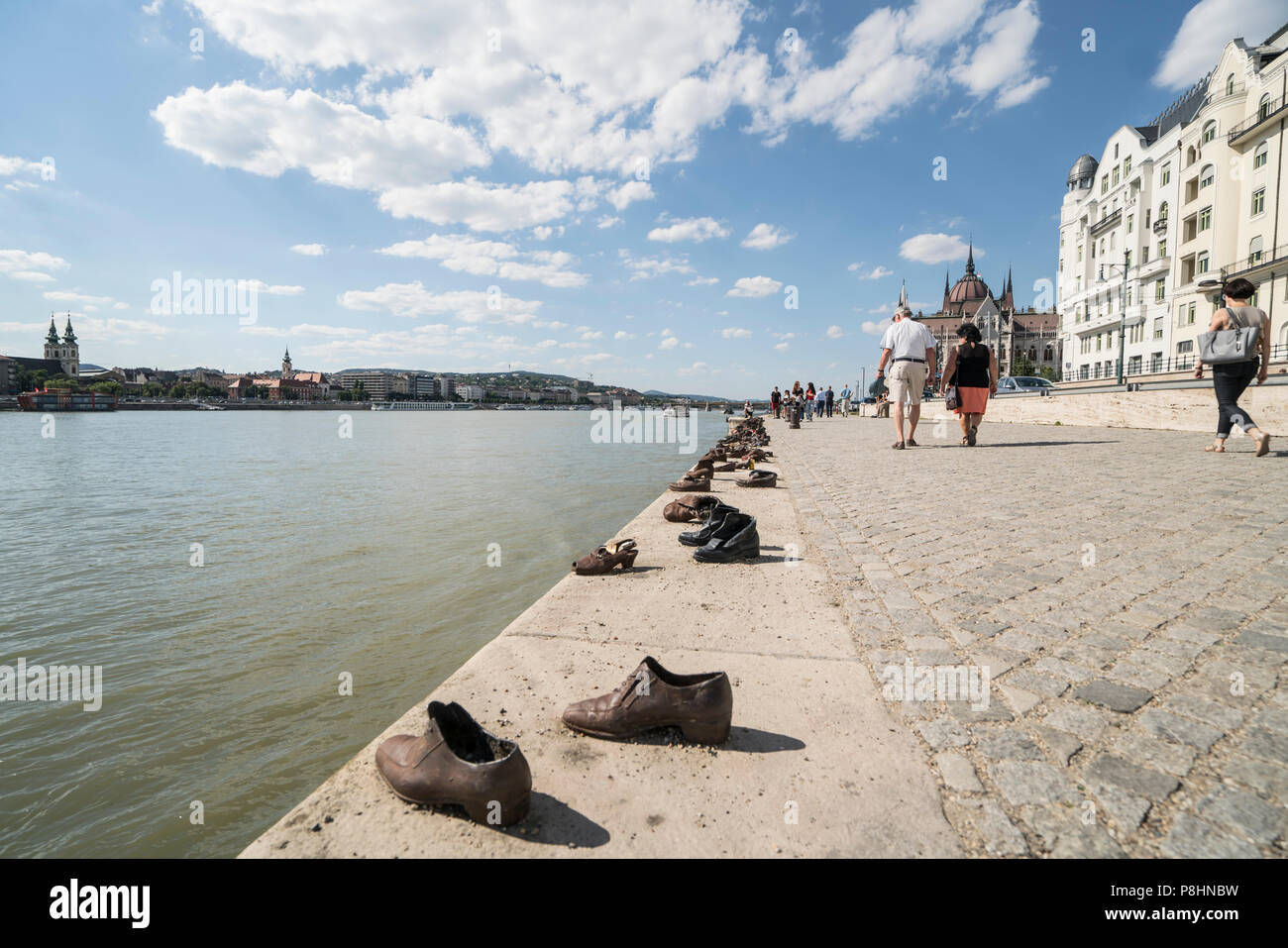 Shoes on danube promenade holocaust hi-res stock photography and images ...
