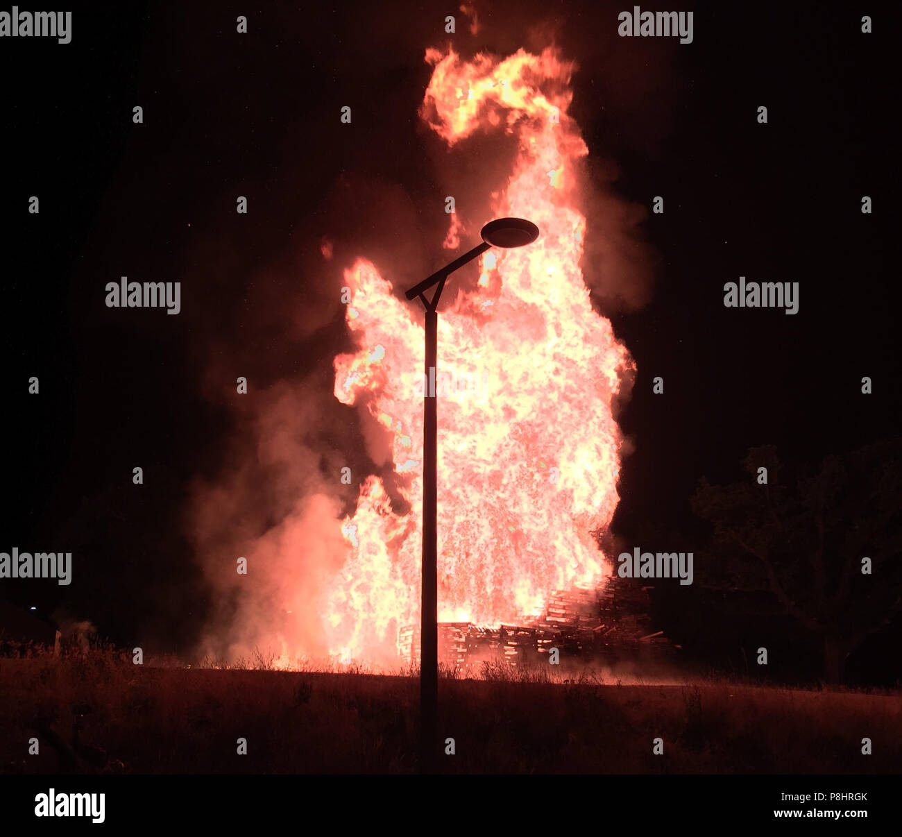 The orangefield park bonfire hi-res stock photography and images - Alamy