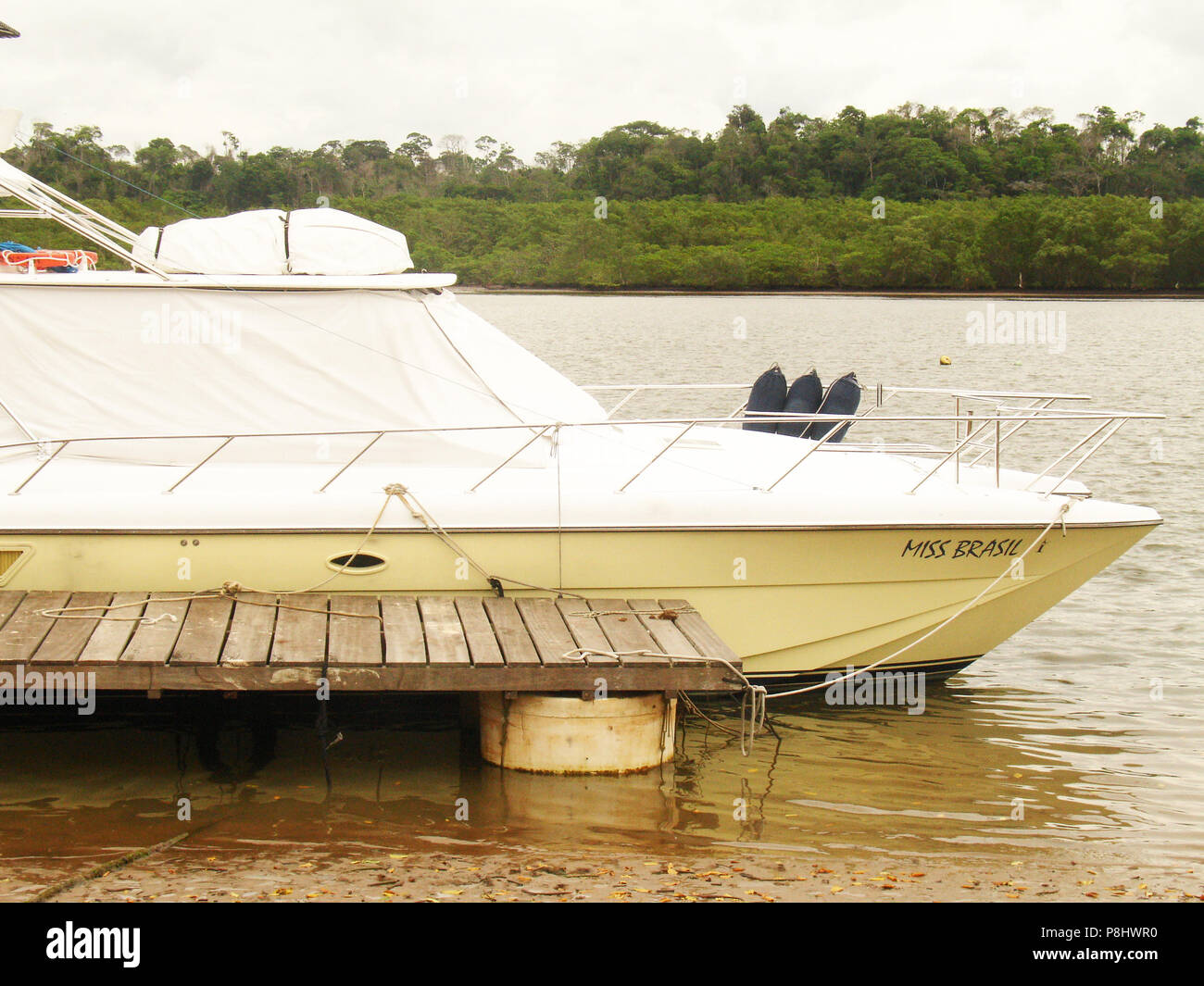 Boat, lagoon, Linhares, Espírito Santo, Brazil Stock Photo - Alamy